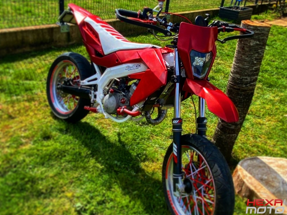2006 Aprilia SX 50 de ezno50cc - Hexa Moto